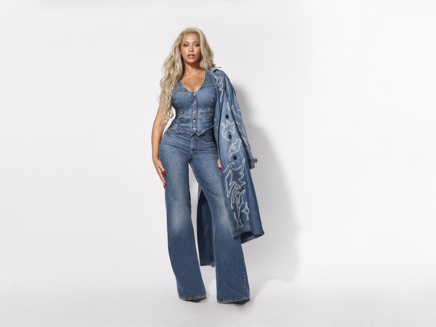 Beyoncé x Levi's launchen stylische Denim-Looks für den Frühling 2025