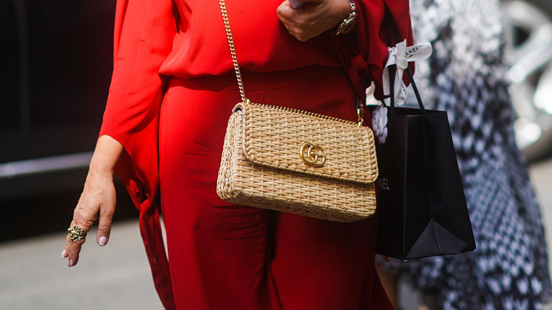 Taschen: Diese Modelle aus Bast liegen jetzt im Trend