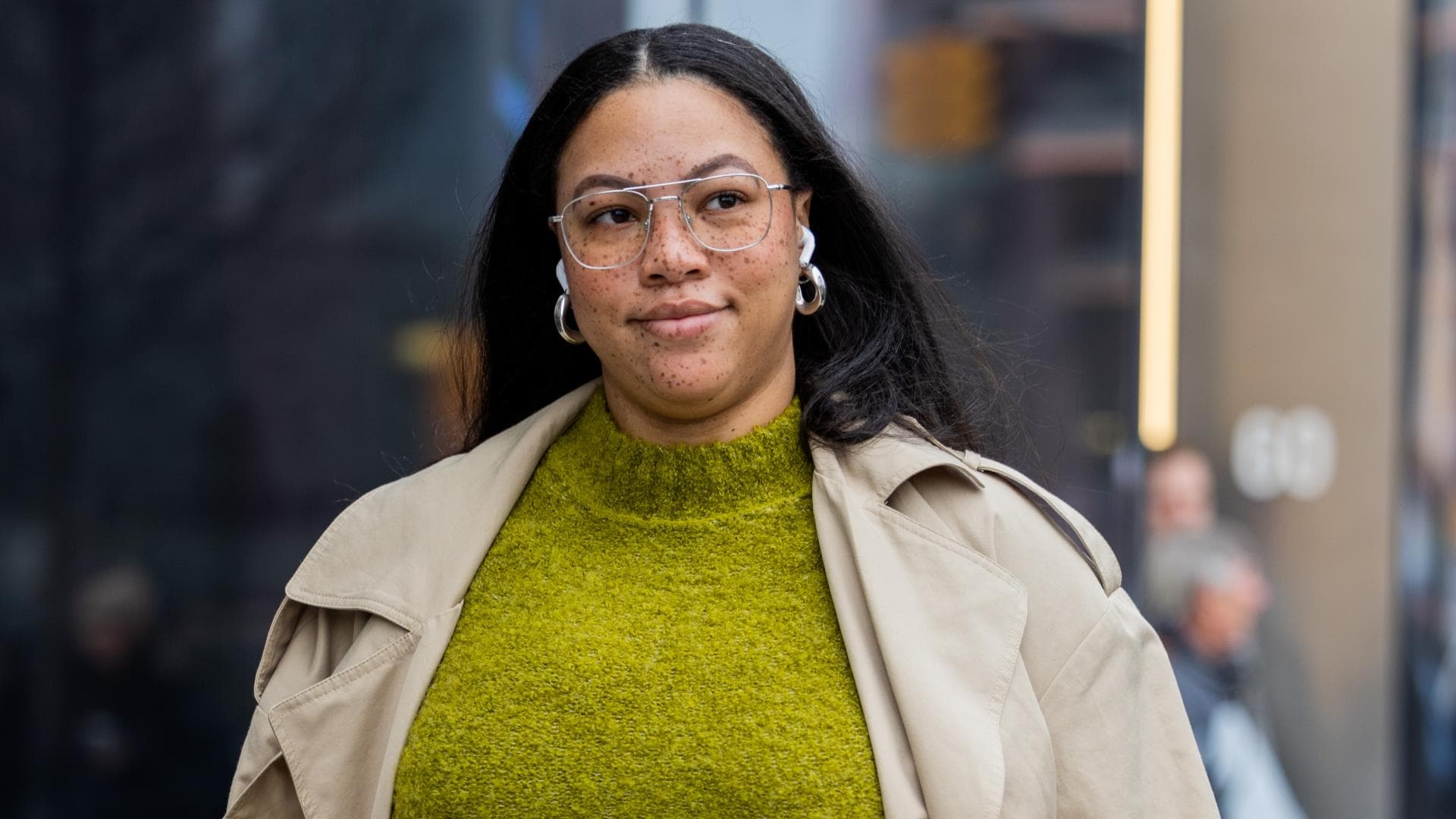 Selbstbewusstsein in jeder Größe: Moderne Schnitte und Designs