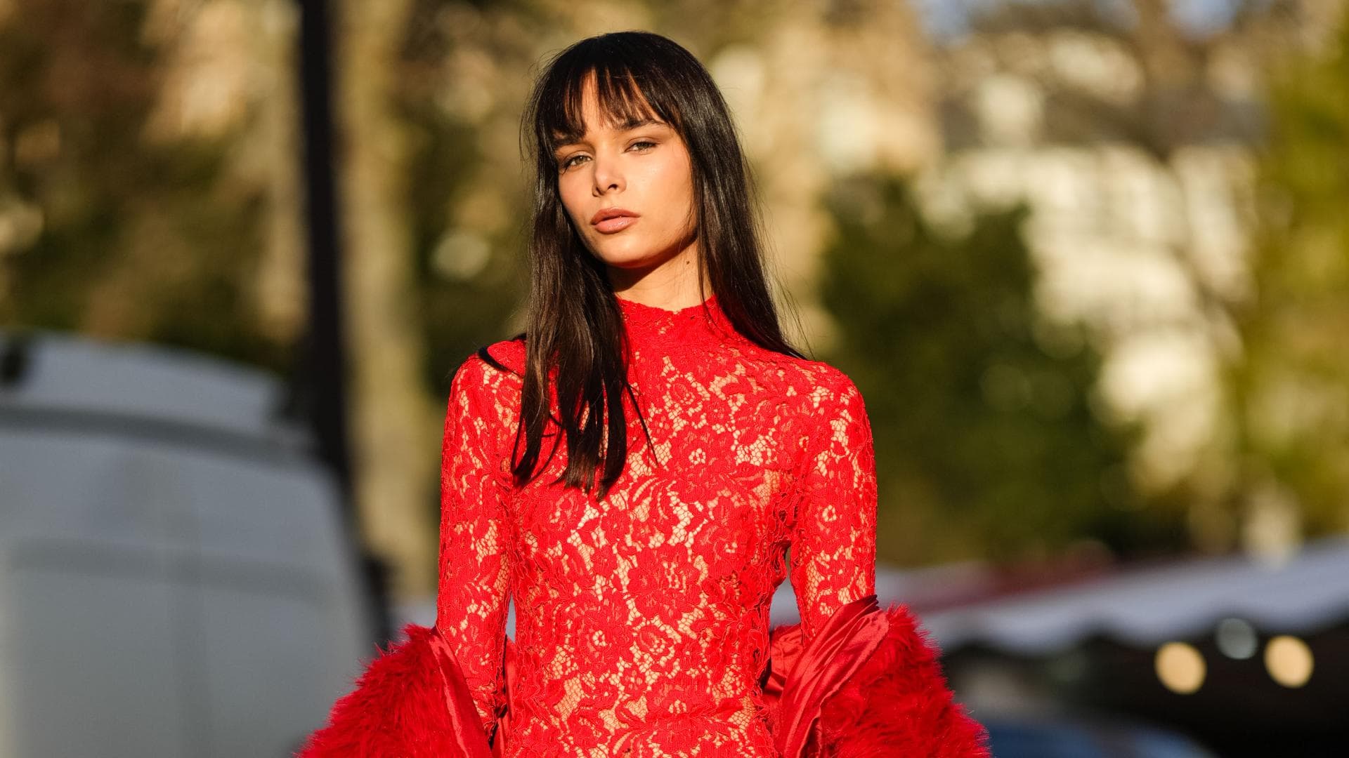 Mit diesem roten Kleid für den Valentinstag wirst du zur Verführerin