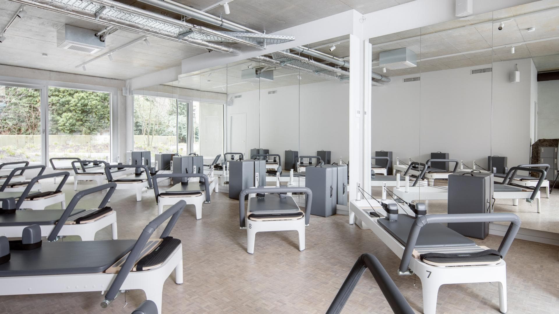 Reformer Pilates: Was es mit dem Fitness-Trend auf sich hat