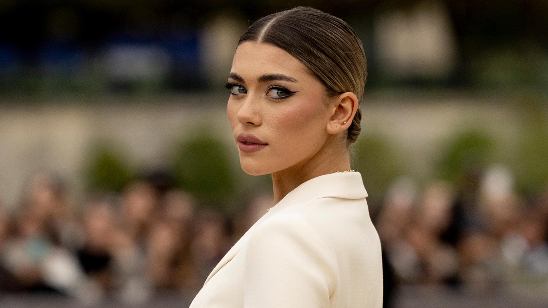 Volle Lippen 2022: Der TikTok-Trend Lip Ovaling geht viral