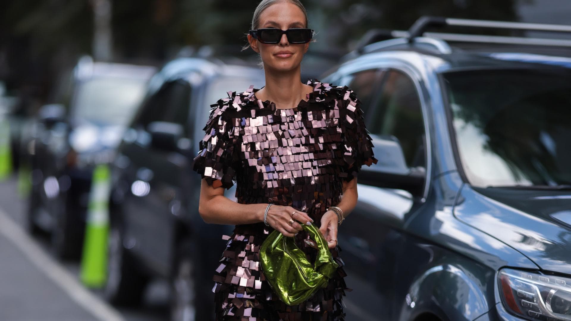 Paillettenkleid stylen: So wird dein Outfit ein Party-Highlight