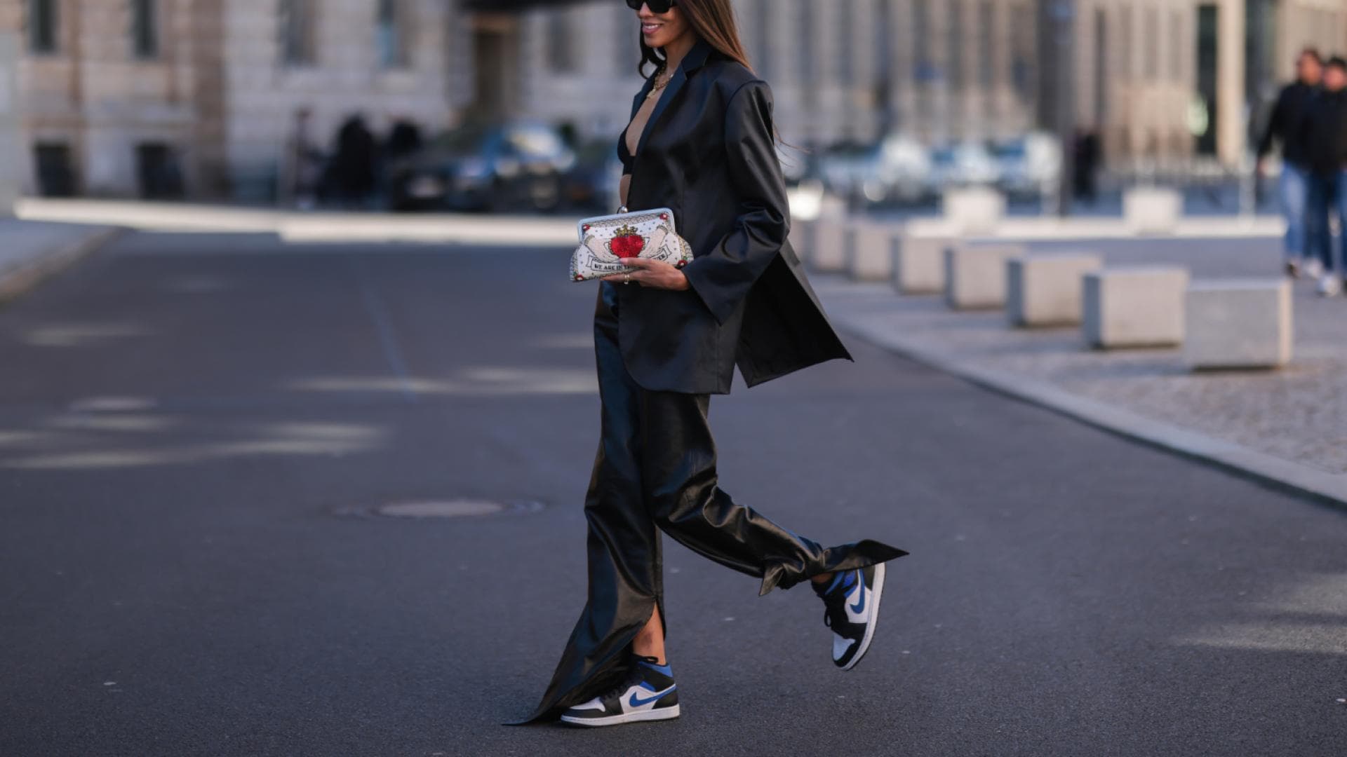 Sneaker-Trends 2023: 3 Modelle, die wir an jeder Frau sehen werden