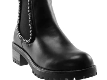 Stiefel mit Verzierungen: Die schönsten Herbst-Modelle mit Nieten ...