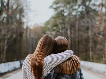 Psychologie: 3 Anzeichen, dass eure Freundschaft für immer hält
