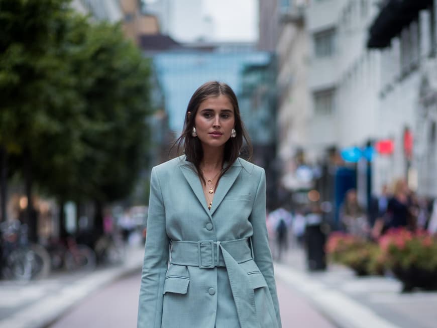 Office-Looks: Von diesen Stars können wir uns einiges abschauen