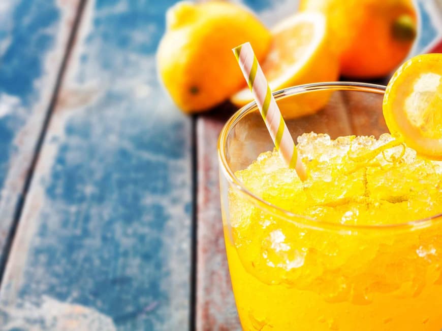 Slush: Mit dieser kalorienarmen Eis-Variante verlieren wir nun Gewicht