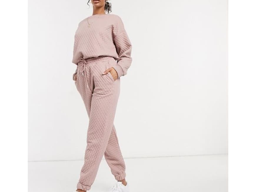 Jogginganzüge: Diese angesagten Modelle liegen jetzt im Trend