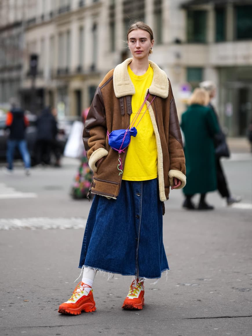 Sneaker tragen: Die besten Styling-Tipps für deine Turnschuhe